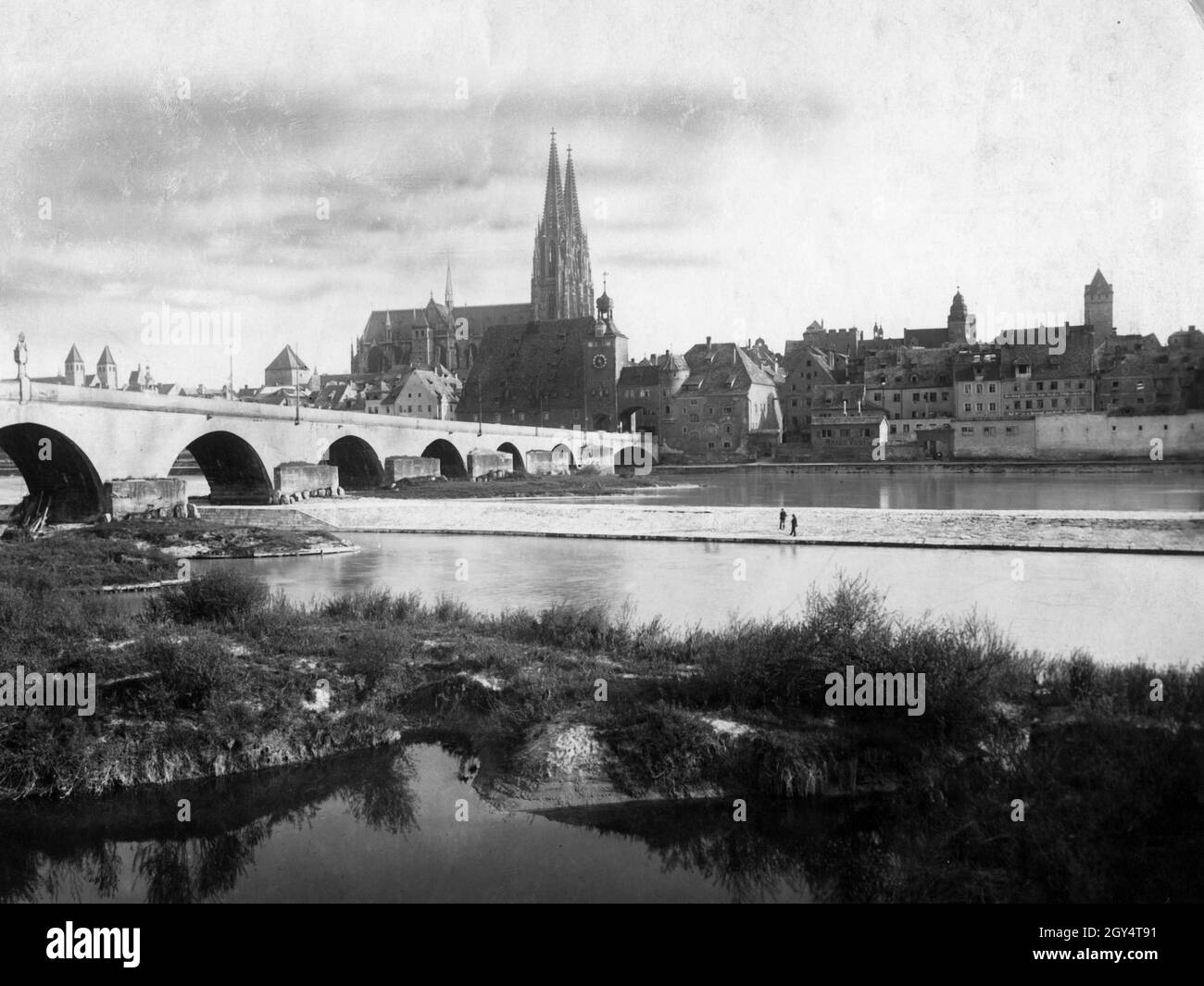 "The Stone Bridge leads through the bridge tower (center of picture ...