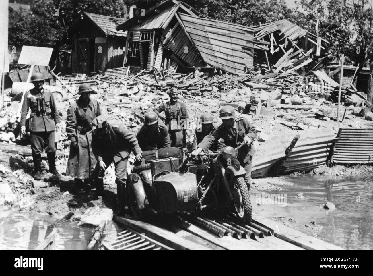 1940 waffen ss hi-res stock photography and images - Alamy