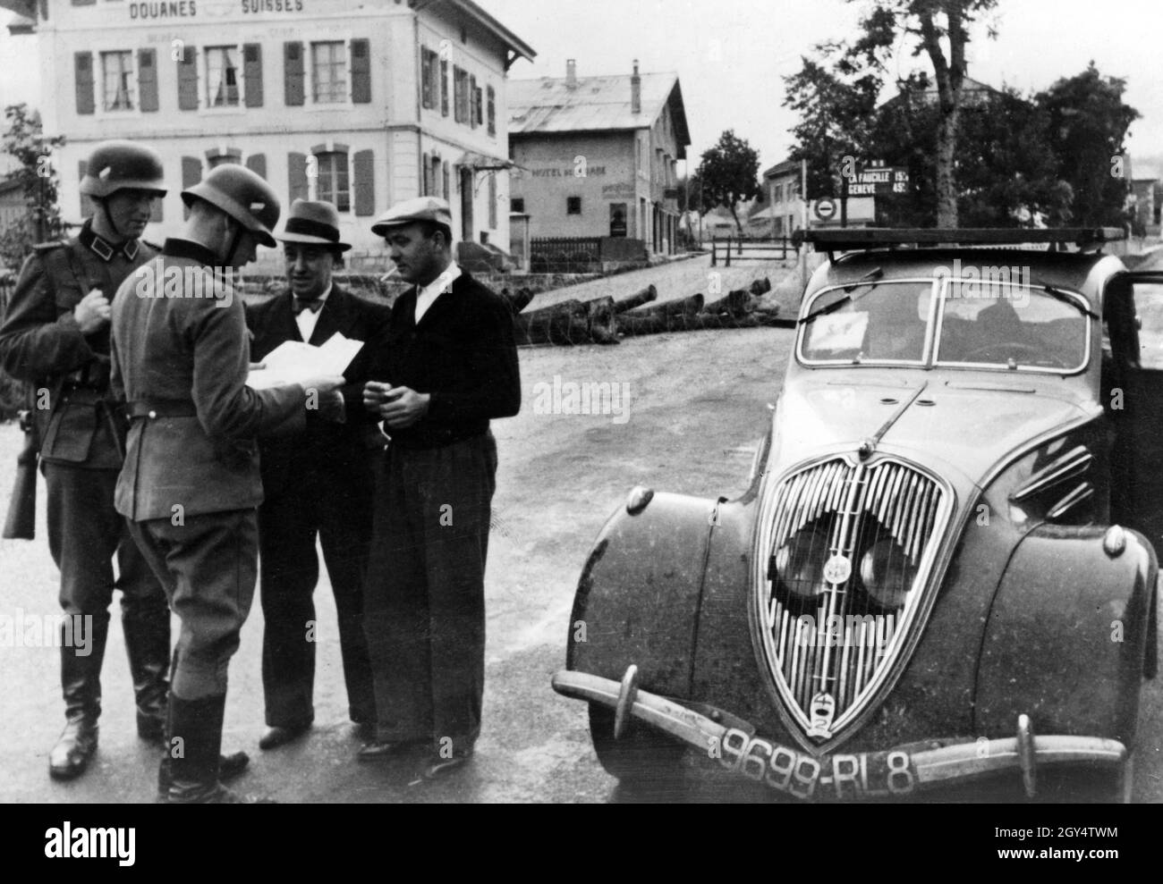 French swiss border Black and White Stock Photos & Images - Alamy