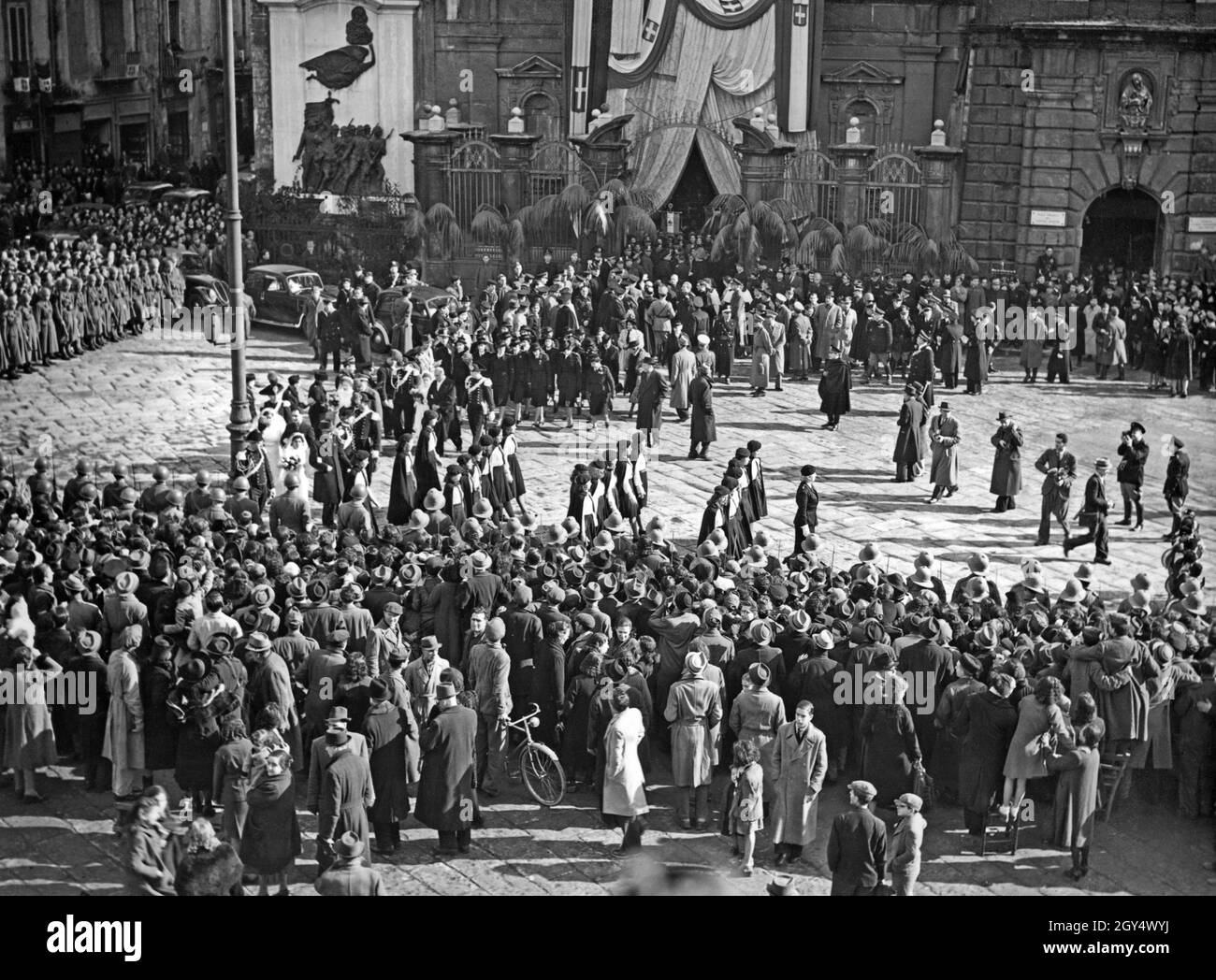 On 31 January 1942, four weddings took place in the church of Santa ...