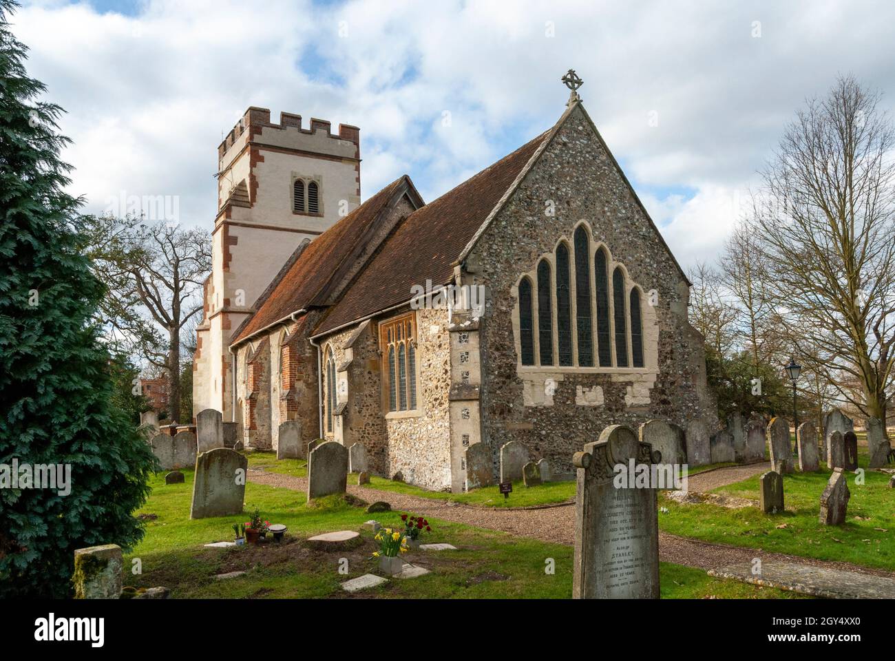 Grade 1 listed 12th century church hi-res stock photography and images ...
