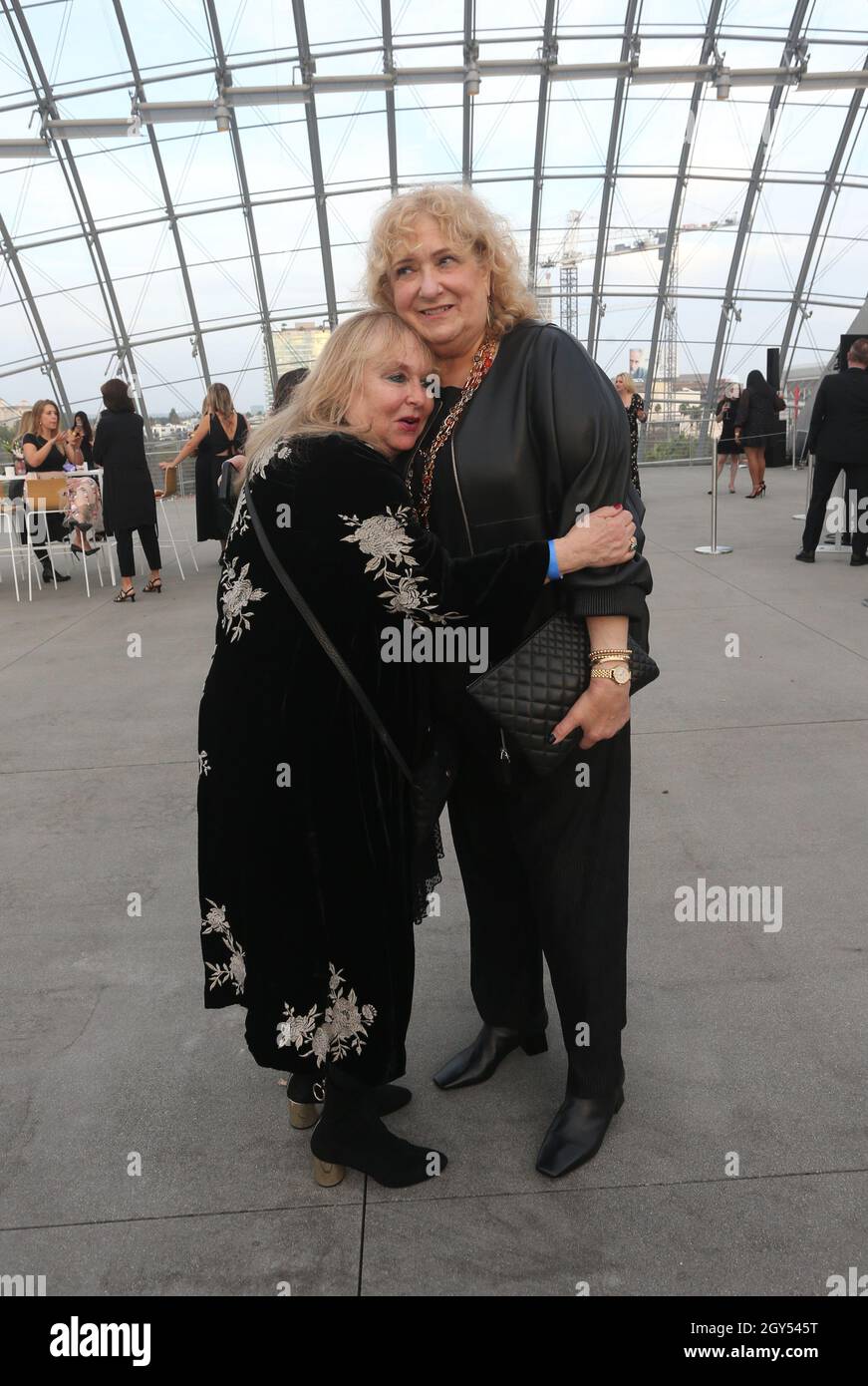Los Angeles, Ca. 6th Oct, 2021. Iris Grossman, Ilene Kahn, at the 2021 ...