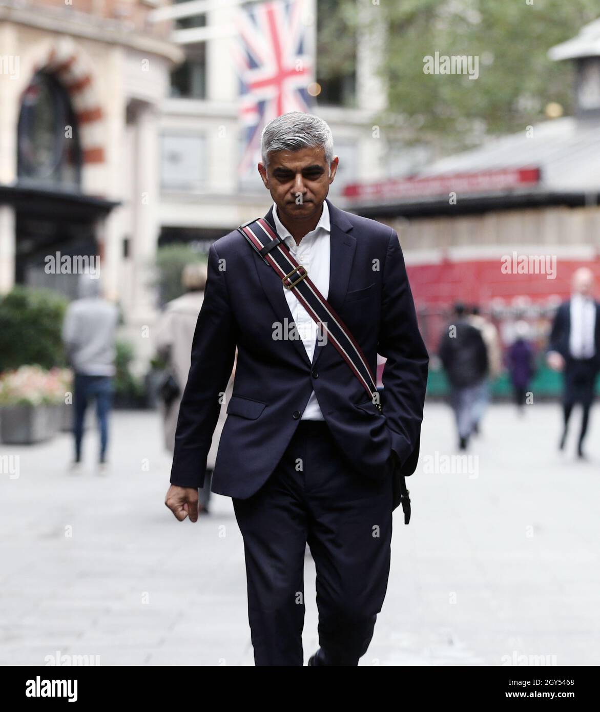 At lbc radio studios in leicester square hi-res stock photography and ...