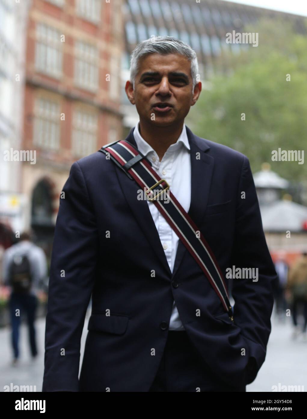 At lbc radio studios in leicester square hi-res stock photography and ...