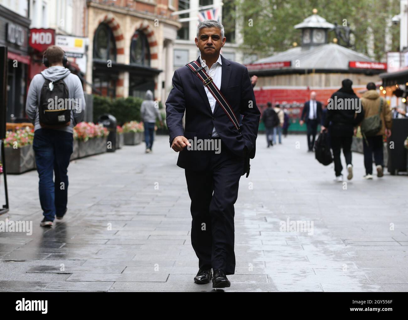 At lbc radio studios in leicester square hi-res stock photography and ...