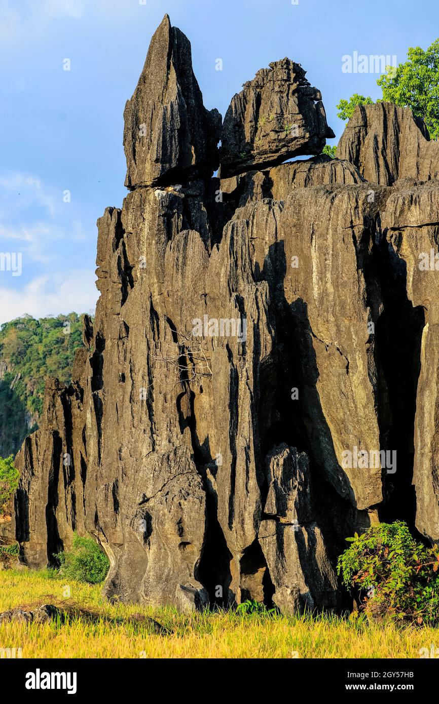 Karst hoodoo hi-res stock photography and images - Alamy
