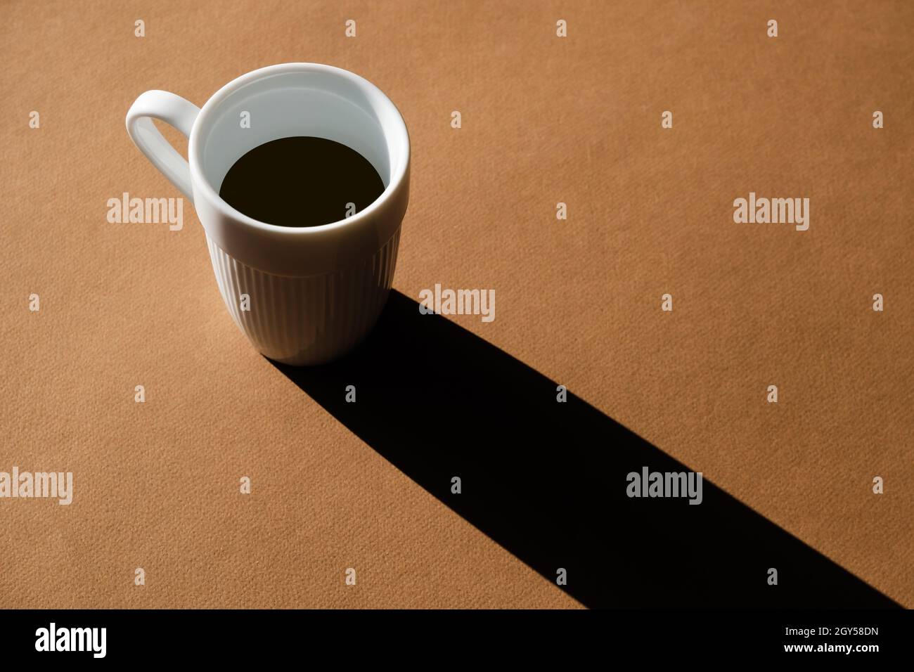Cafe shadow hi-res stock photography and images - Alamy