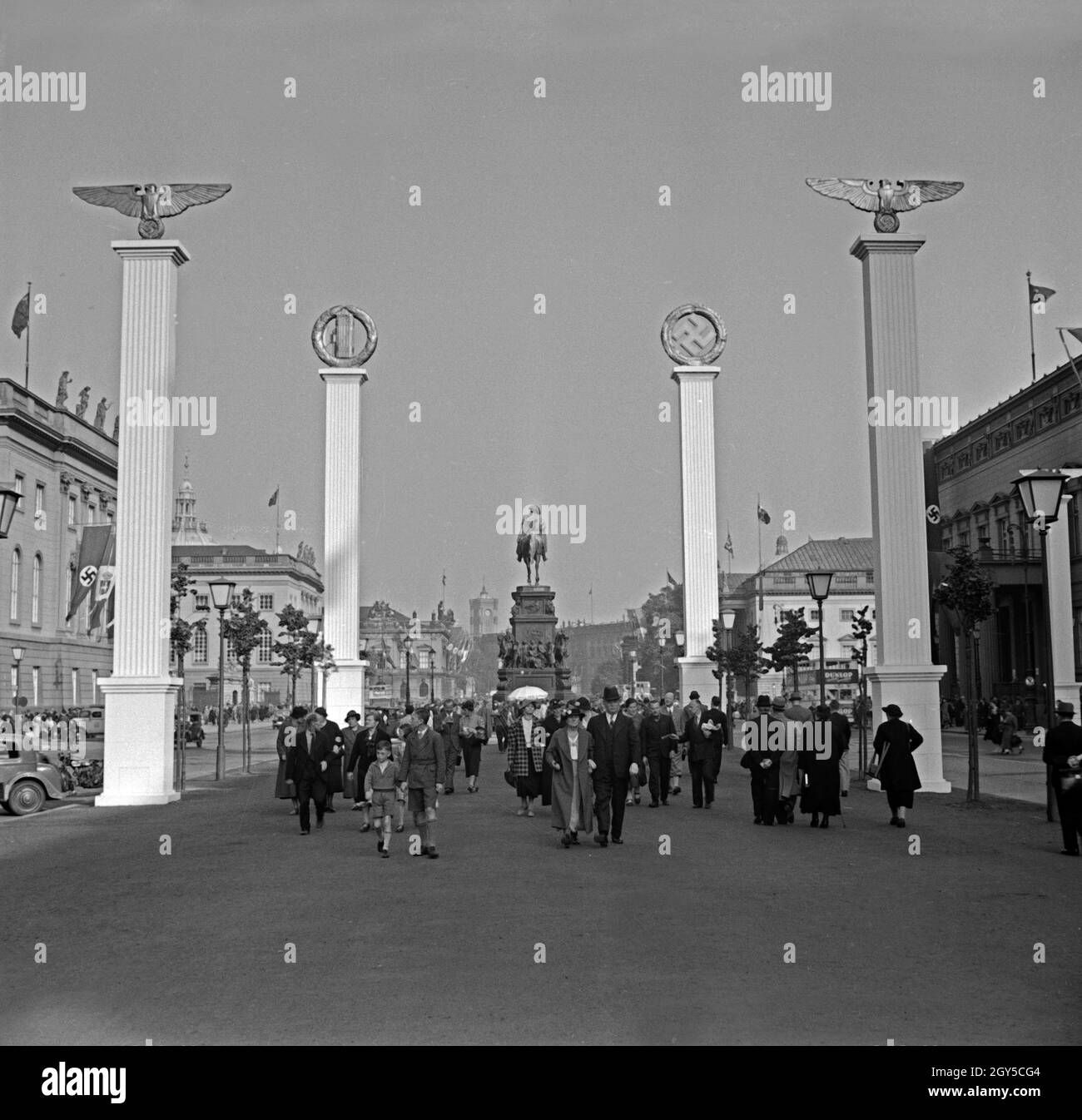 Mussolini besuch hi-res stock photography and images - Alamy