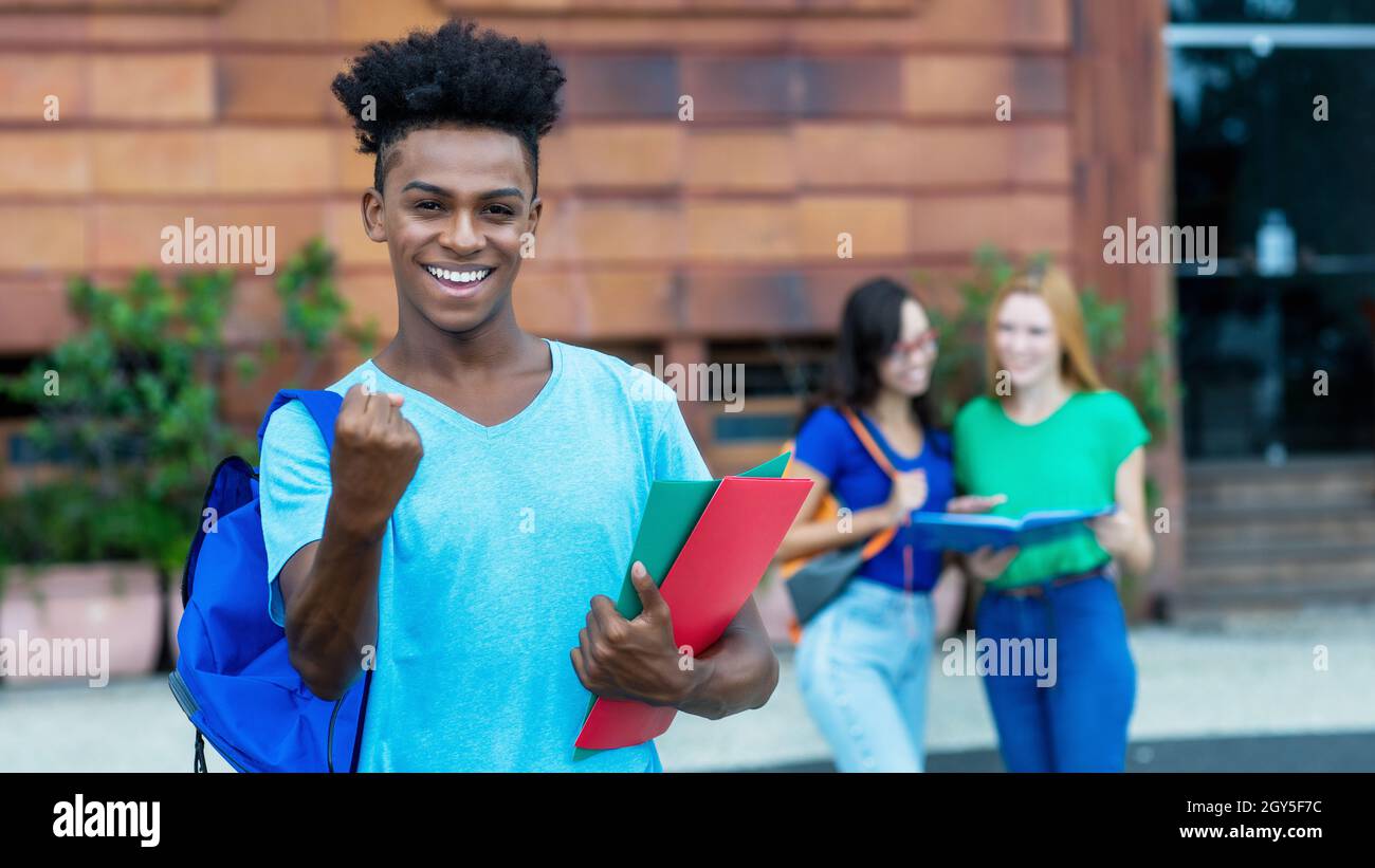 African student degree hi-res stock photography and images - Alamy