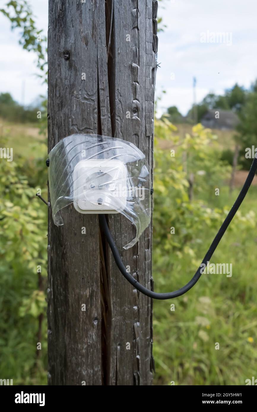 Current wire High Resolution Stock Photography and Images - Alamy