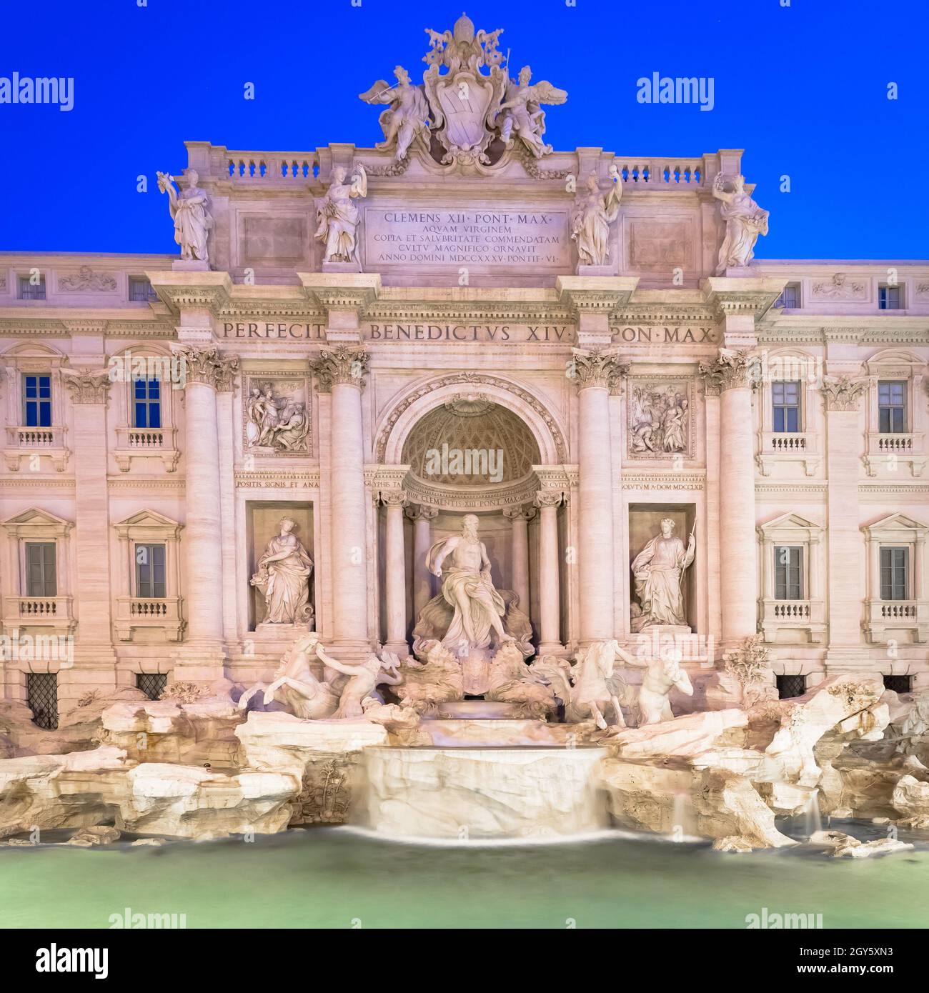 Rome, Italy. Trevi fountain at night, the masterpiece of Italian ...