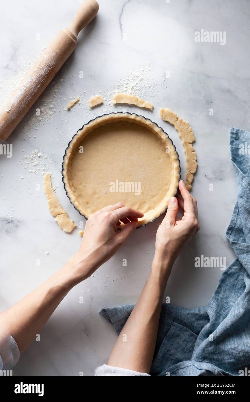 Pate sucree pastry hi-res stock photography and images - Alamy