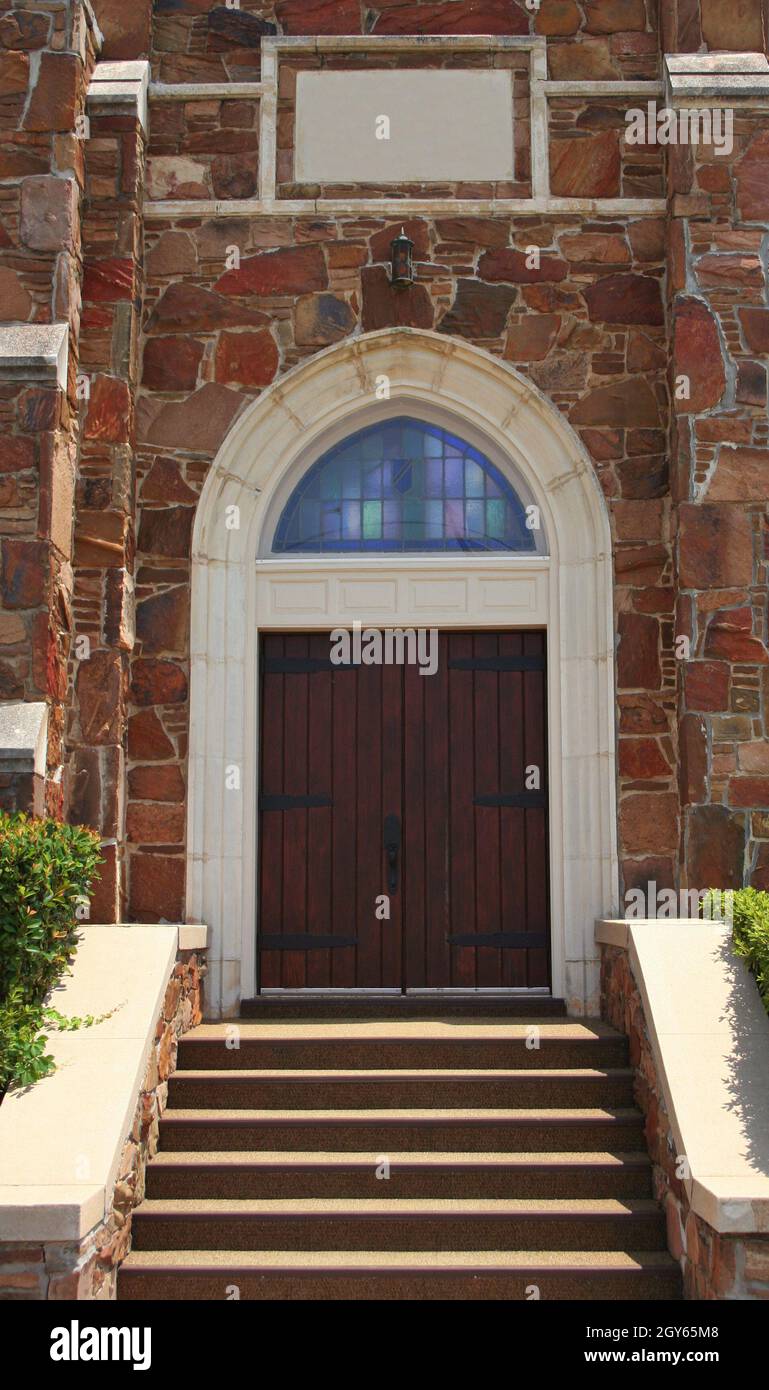 Stairs up to church door hi-res stock photography and images - Alamy