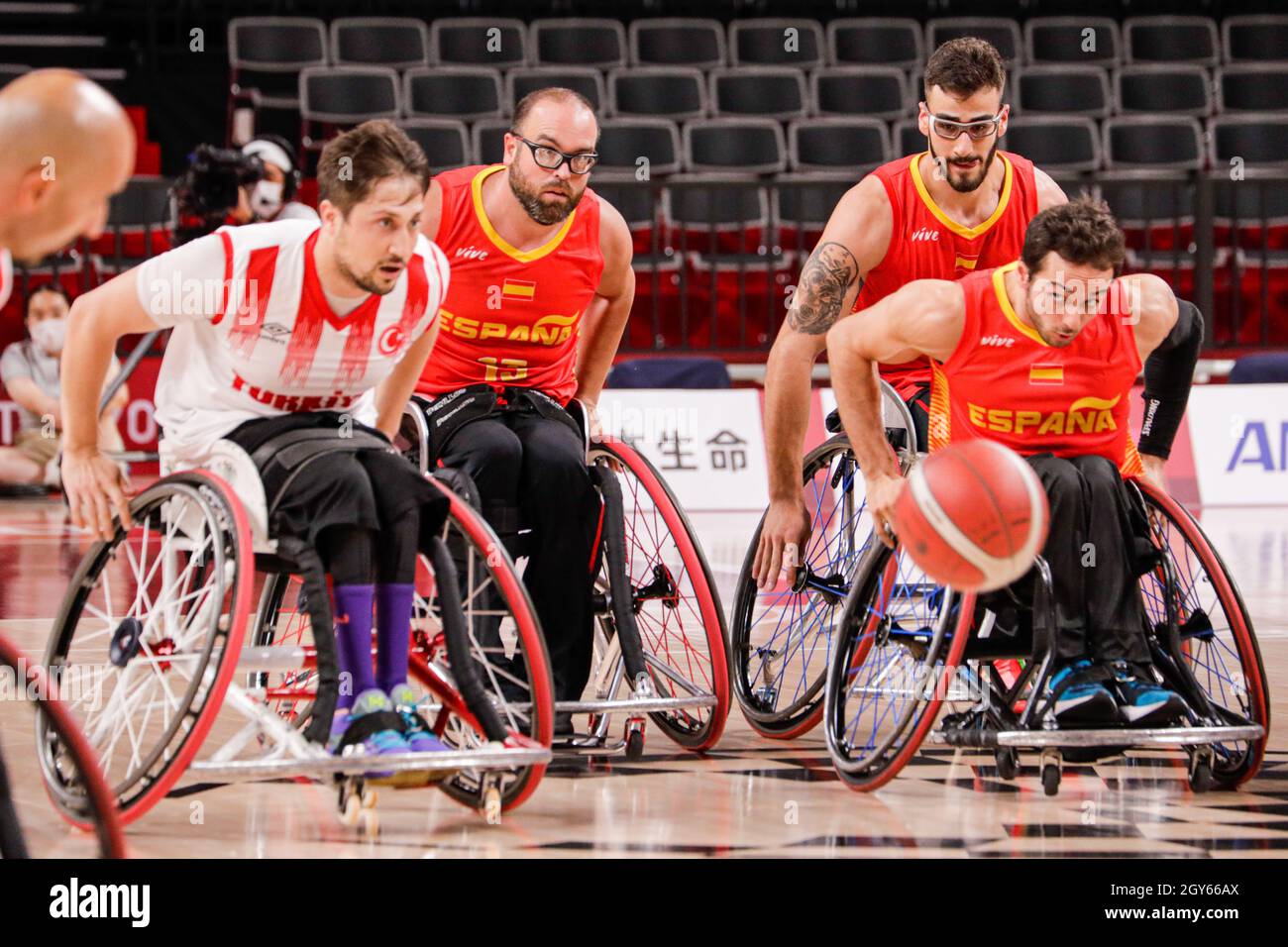Spain basketball paralympics hi-res stock photography and images - Alamy