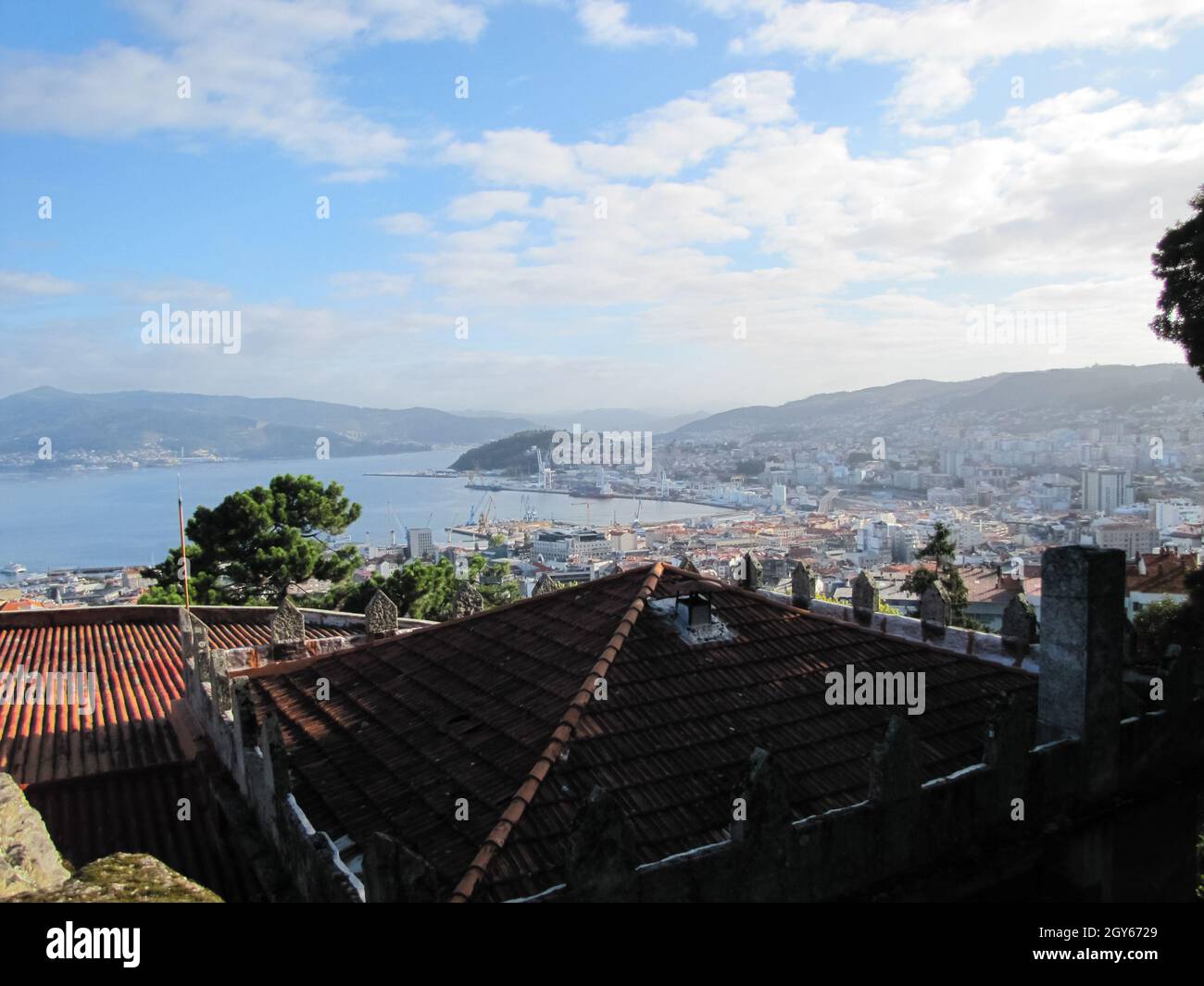 Vigo spain cathedral hi-res stock photography and images - Alamy