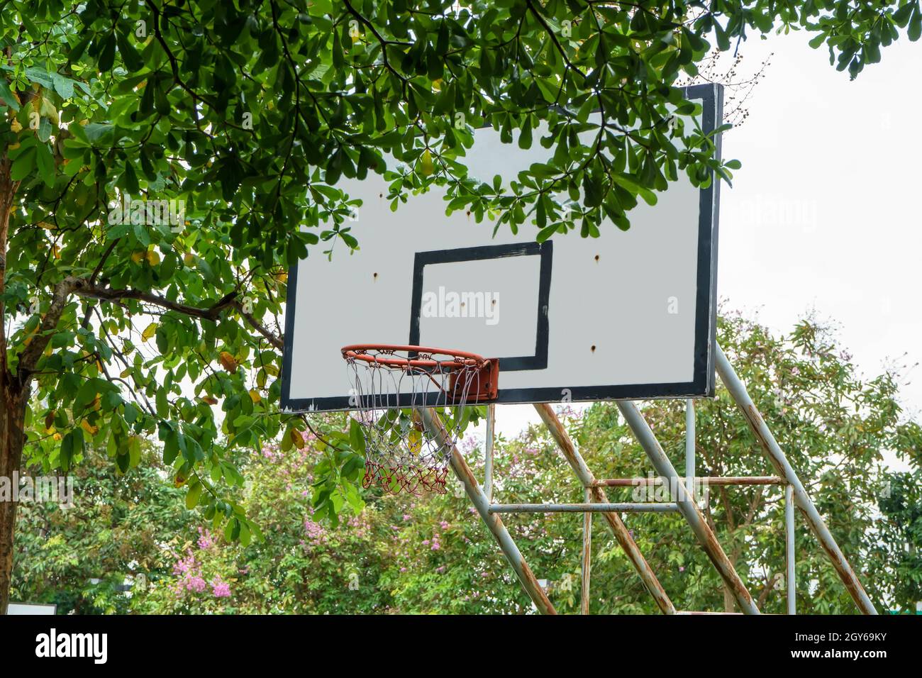 Indoor basketball court backboard net hi-res stock photography and ...