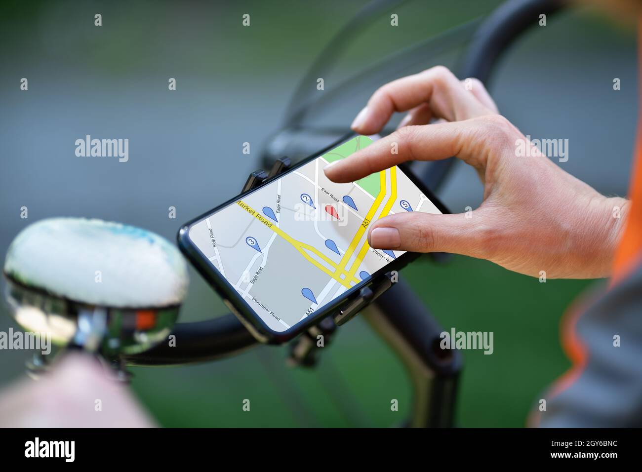 Bicycle GPS Navigator App With Map On Mobile Phone Stock Photo - Alamy