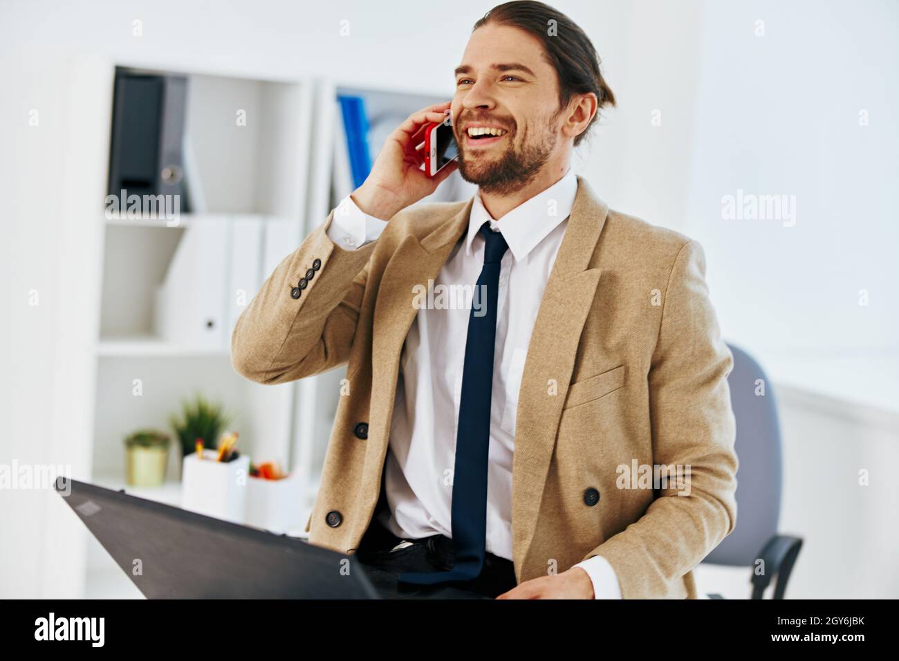 Businessman official laptop work hi-res stock photography and images ...
