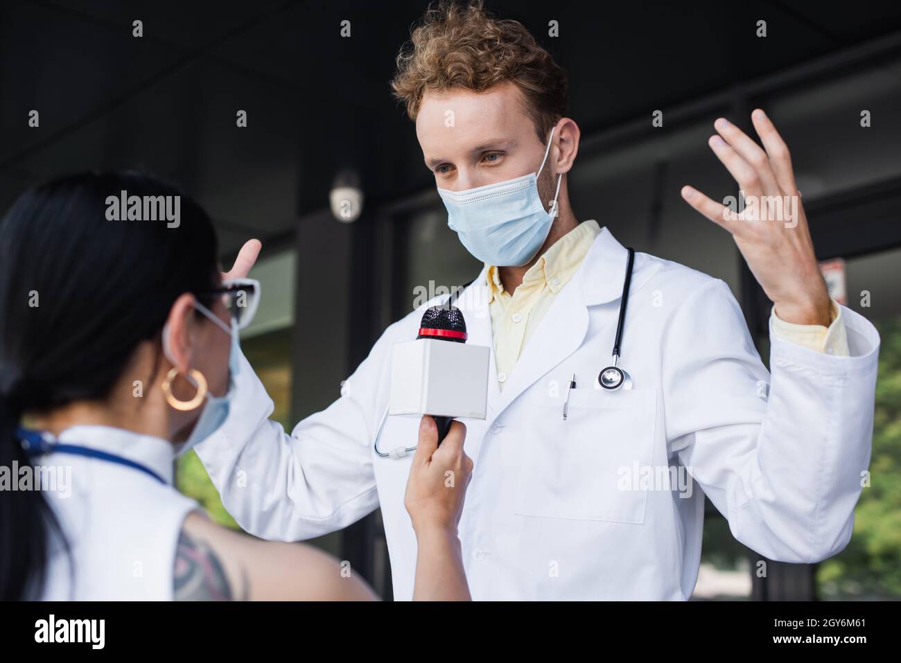 Medical interview hi-res stock photography and images - Alamy