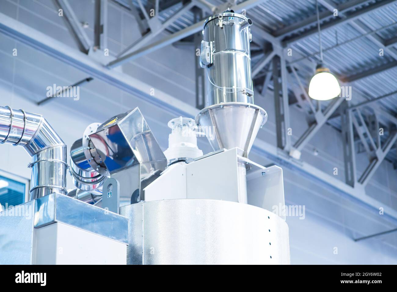 Tapping aluminum automotive part by cnc machining center Stock Photo ...