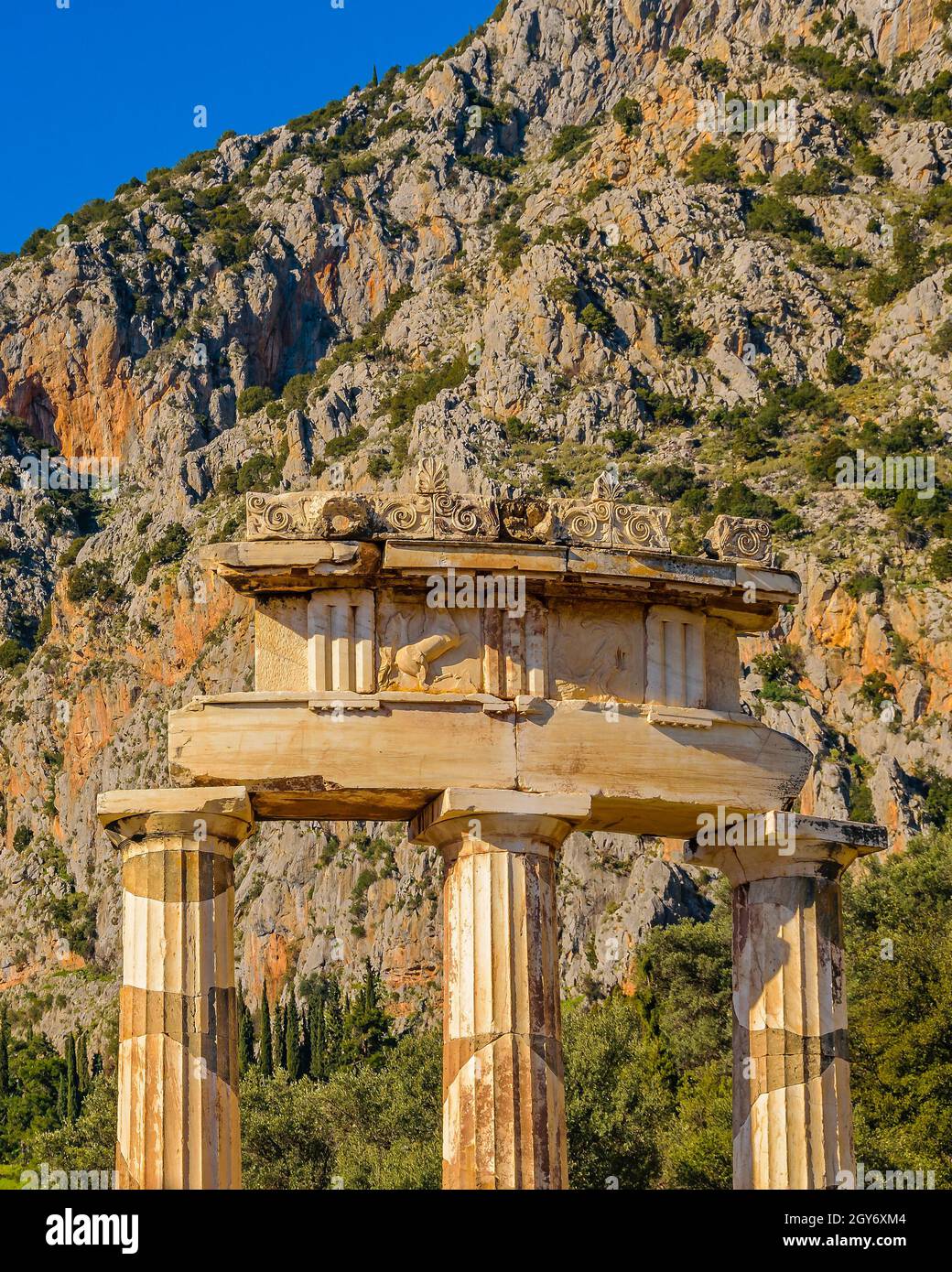 Sunny day scene famous delfos oracle building, greece Stock Photo - Alamy