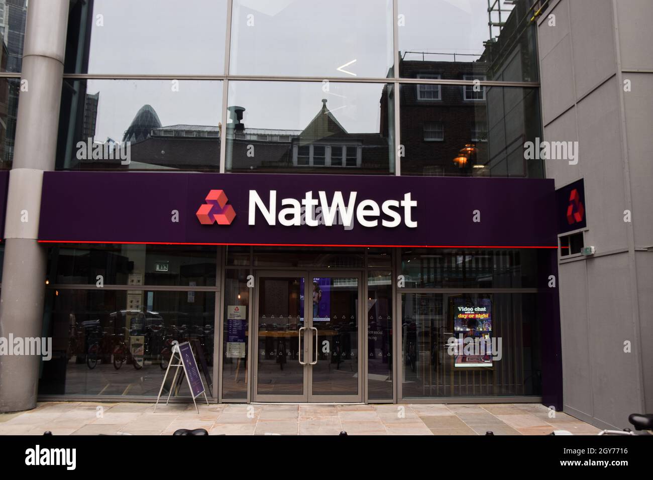 Rbs main office hi-res stock photography and images - Alamy