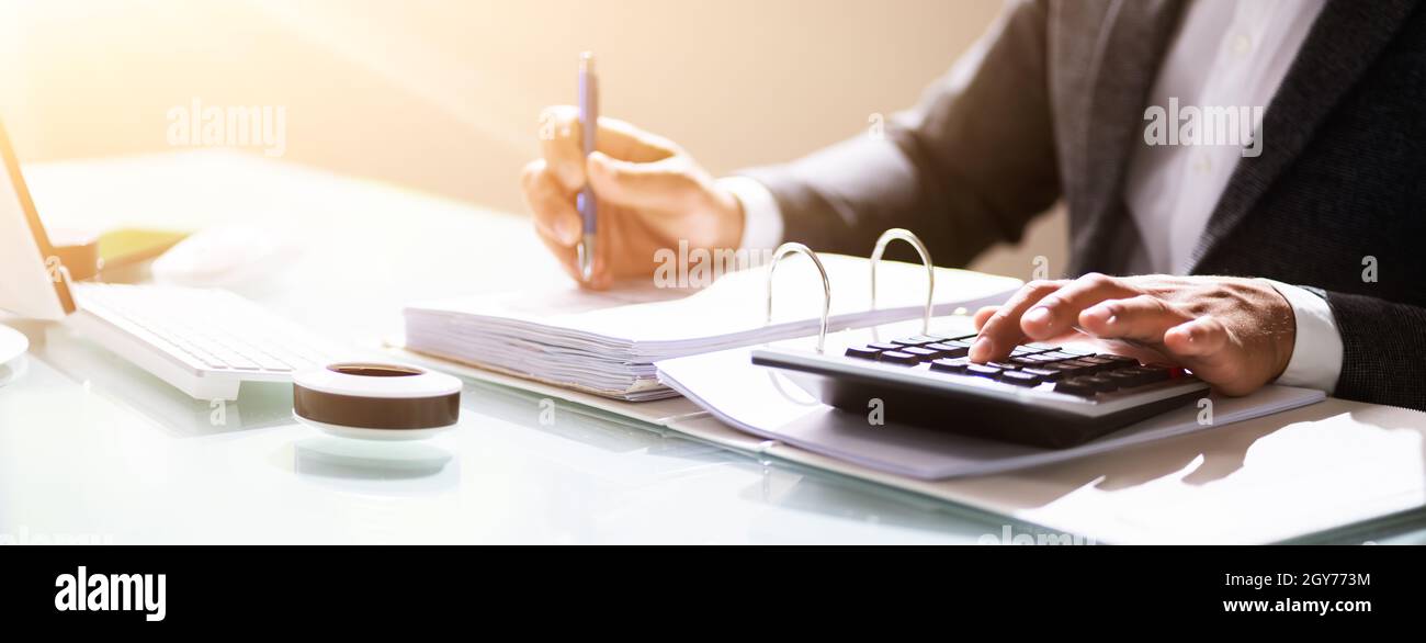 Accountant Working With Financial Data In The Office Stock Photo - Alamy