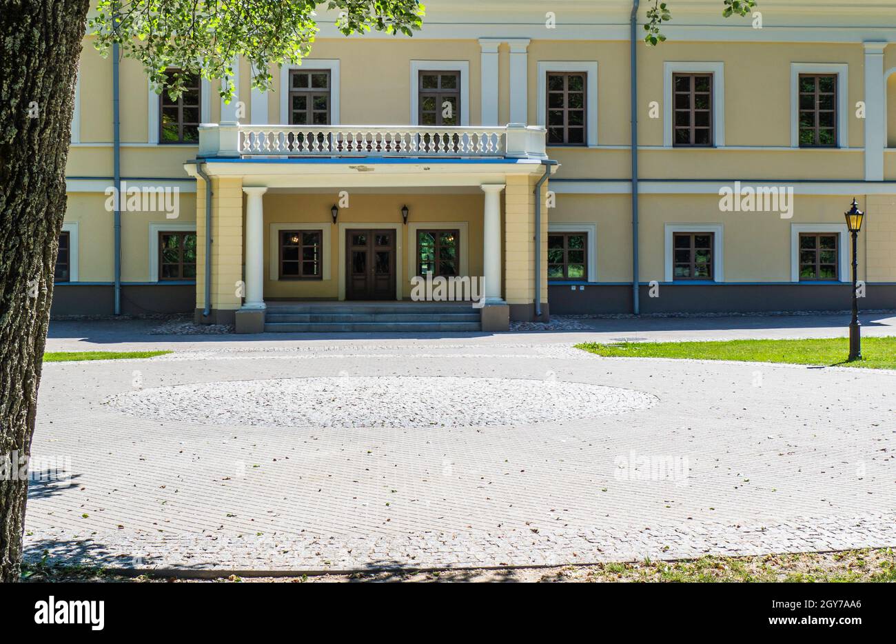 Neoclassical Style Features and Certain Traits of the Manor of Jasiunai ...