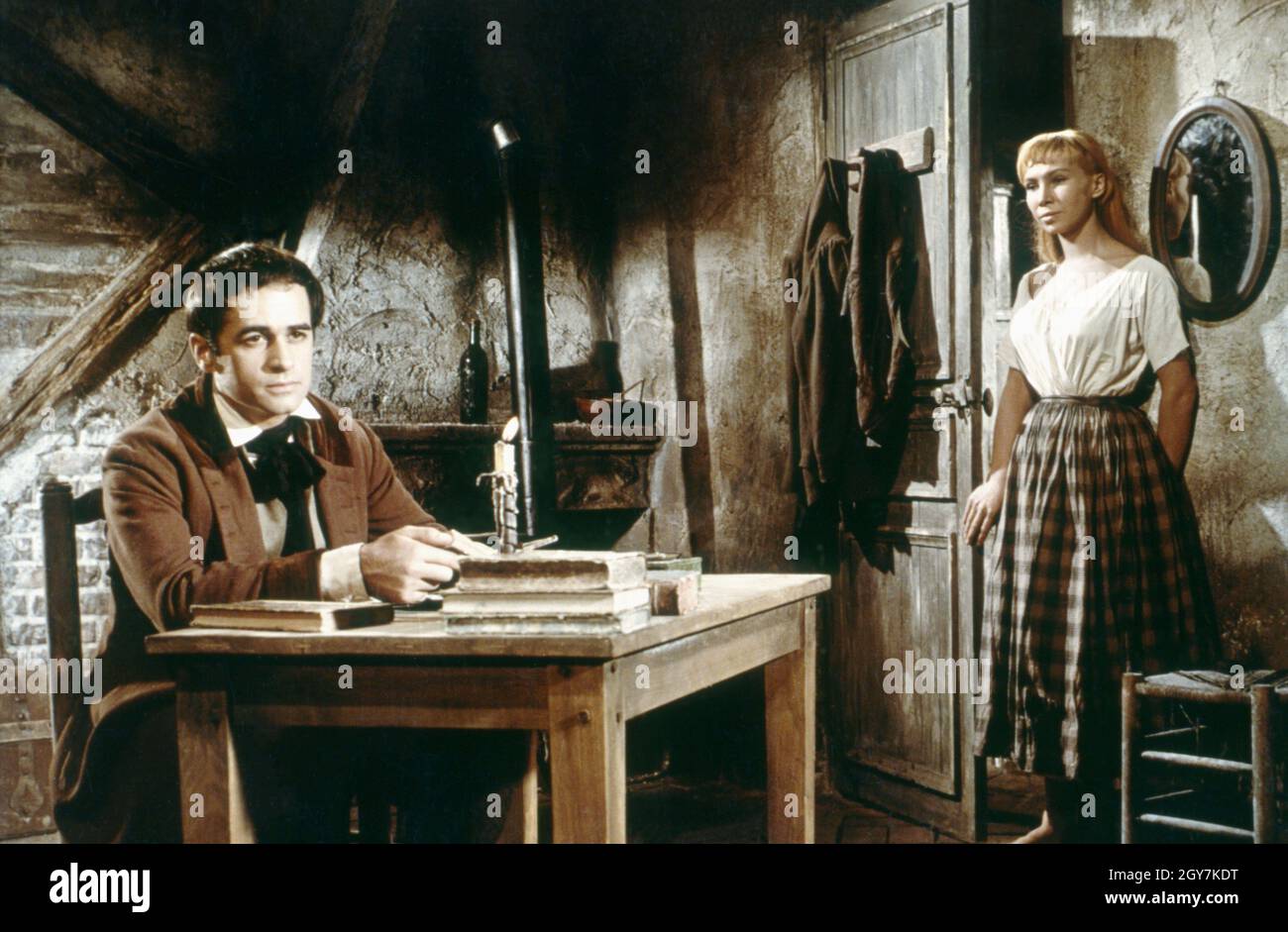 Les Misérables Year : 1958 France Director : Jean-Paul Le Chanois Giani ...