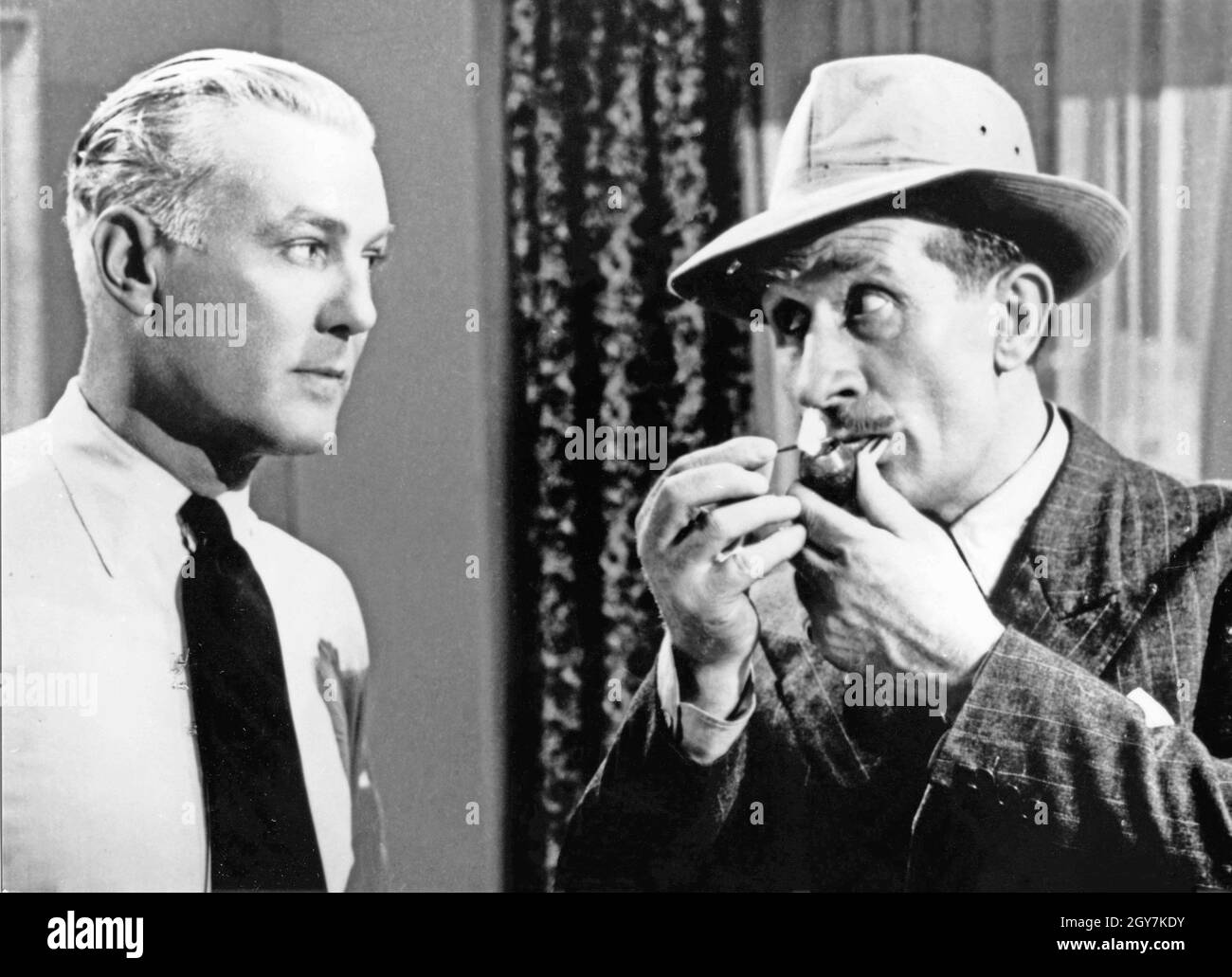 1950s detective hi-res stock photography and images - Alamy