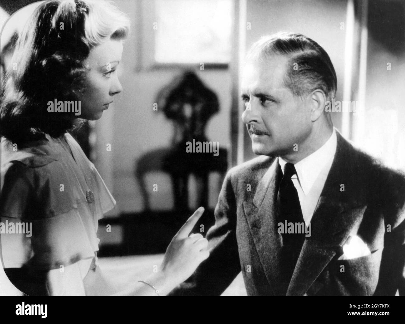 6 heures hi-res stock photography and images - Alamy