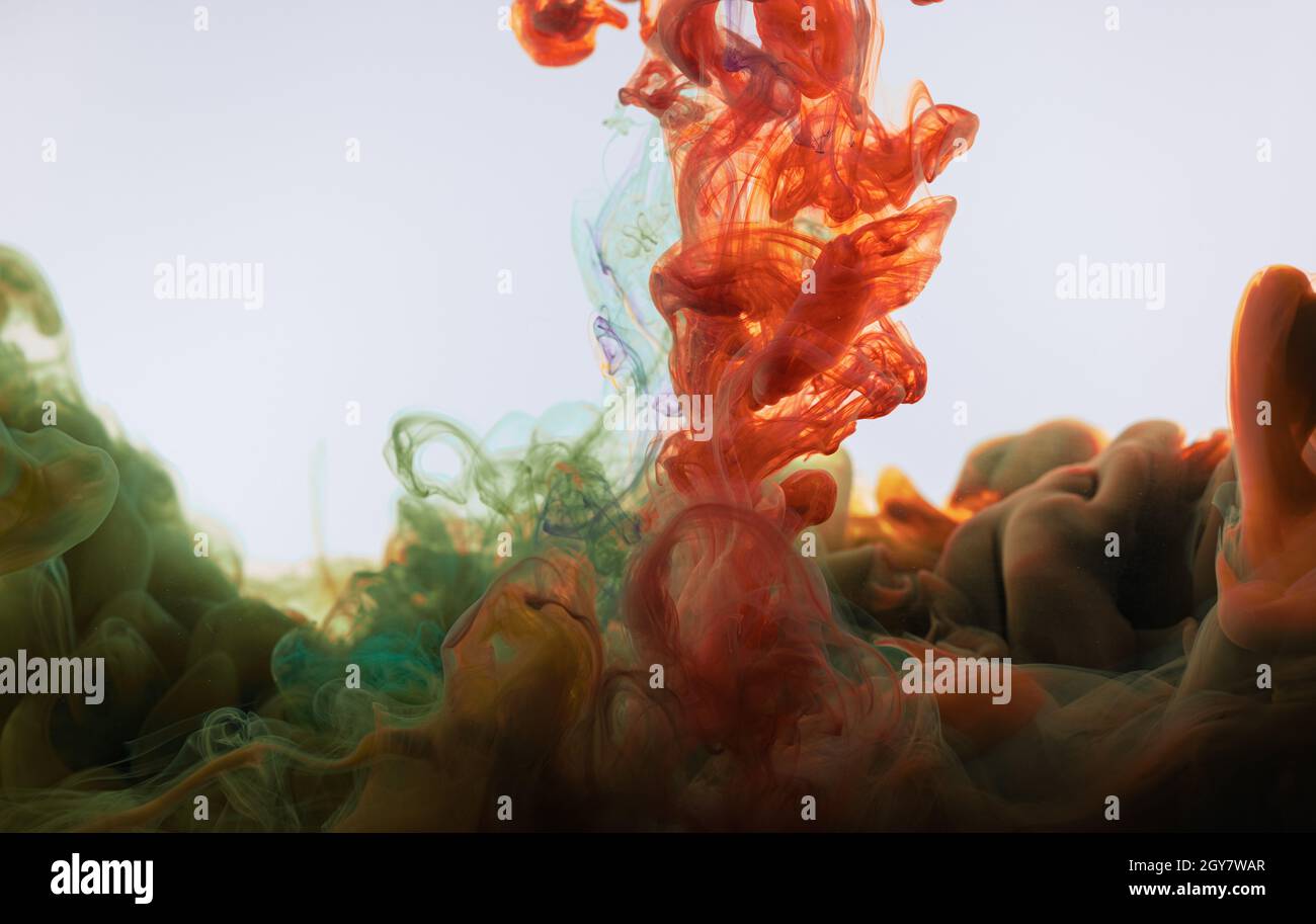 Liquid splash dissolve color hi-res stock photography and images - Alamy