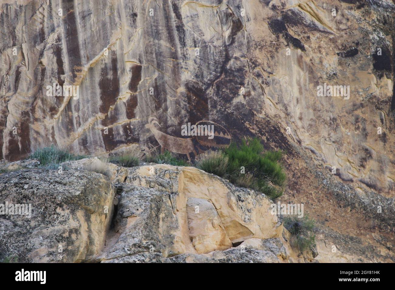 Ancient rock art in the southwest Stock Photo - Alamy