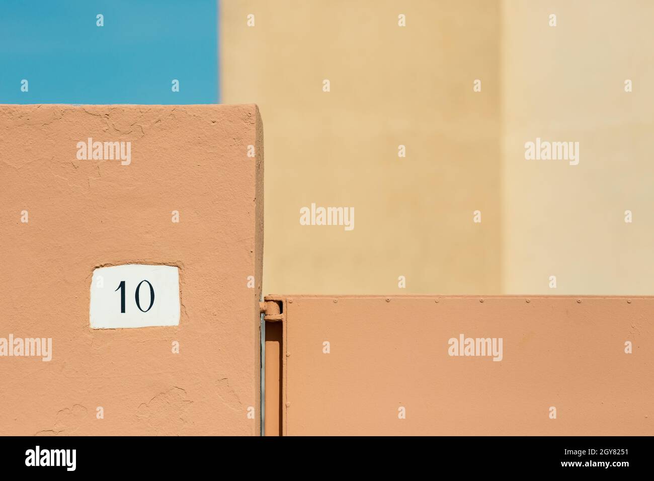 Boundary layer hi-res stock photography and images - Alamy