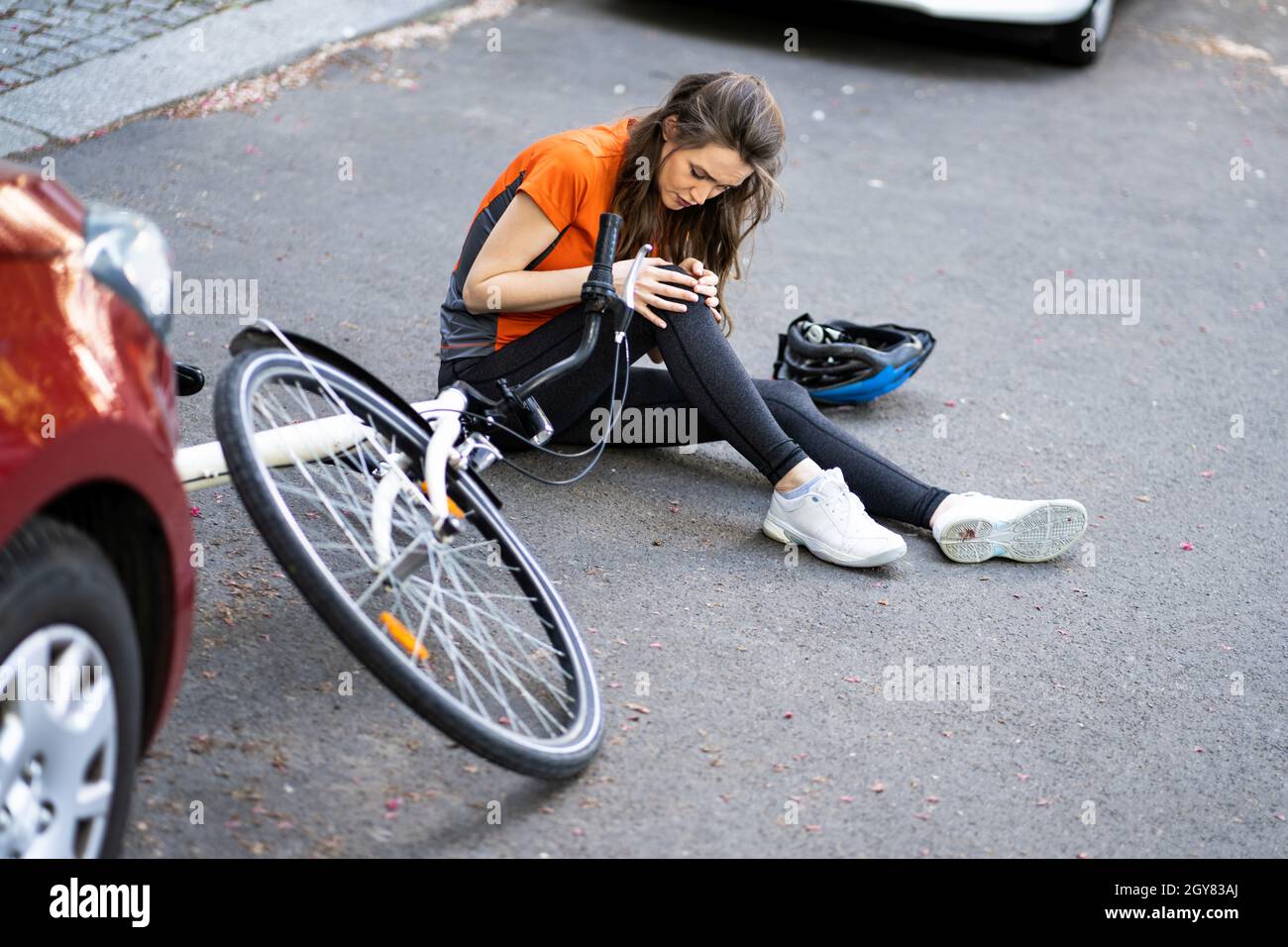 Cyclist accident hi-res stock photography and images - Alamy