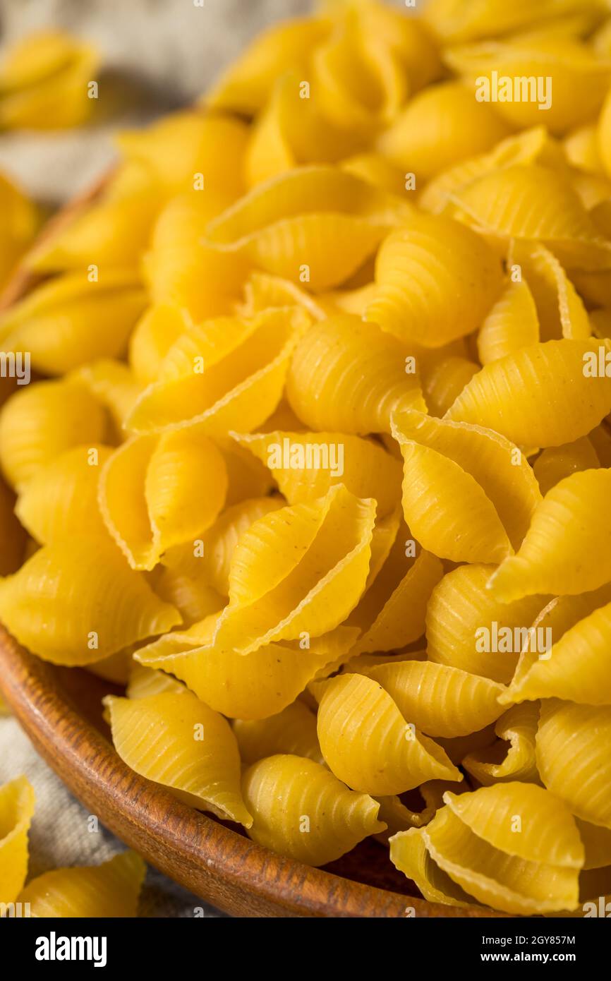 Raw Dry Organic Medium Pasta Shells Ready to Cook Stock Photo - Alamy