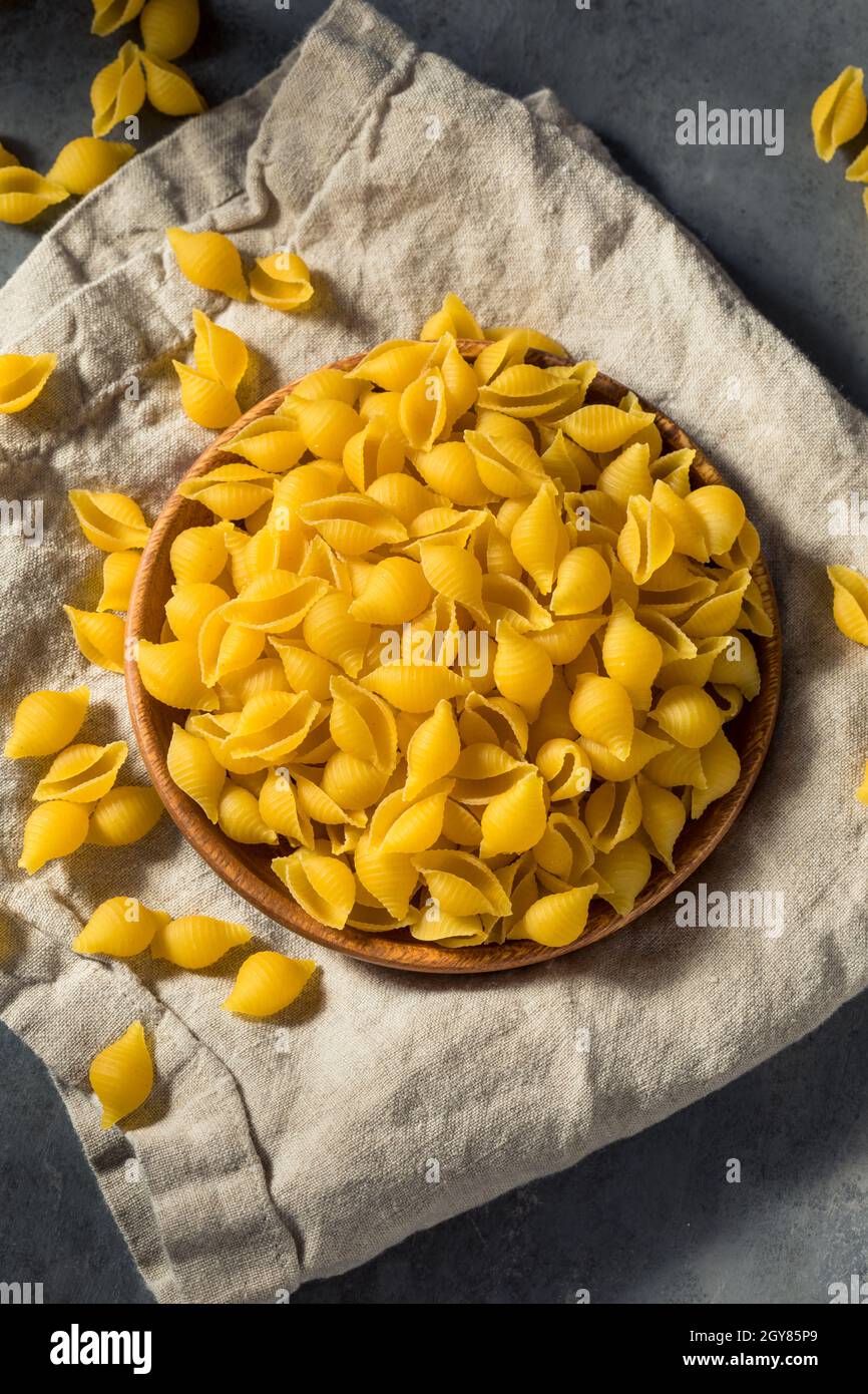 Raw Dry Organic Medium Pasta Shells Ready to Cook Stock Photo - Alamy