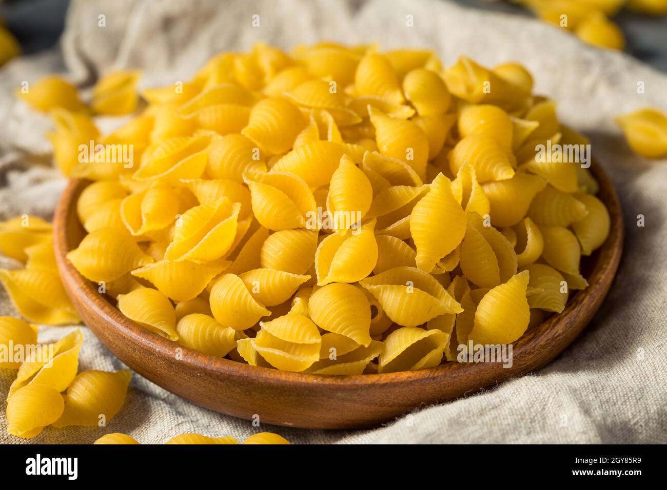 Raw Dry Organic Medium Pasta Shells Ready to Cook Stock Photo - Alamy