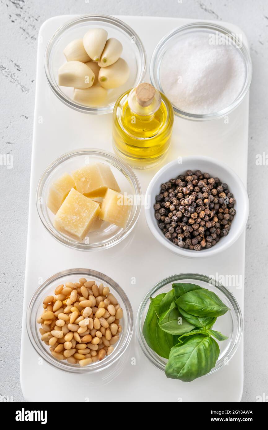 Ingredients for pesto - famous Italian sauce Stock Photo - Alamy