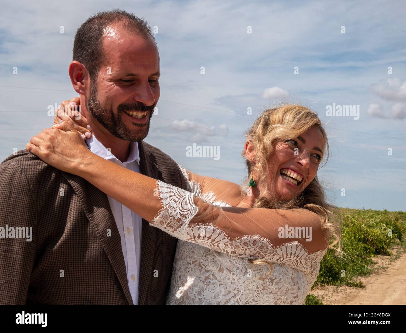 Happy Spanish couple during the wedding ceremony Stock Photo - Alamy