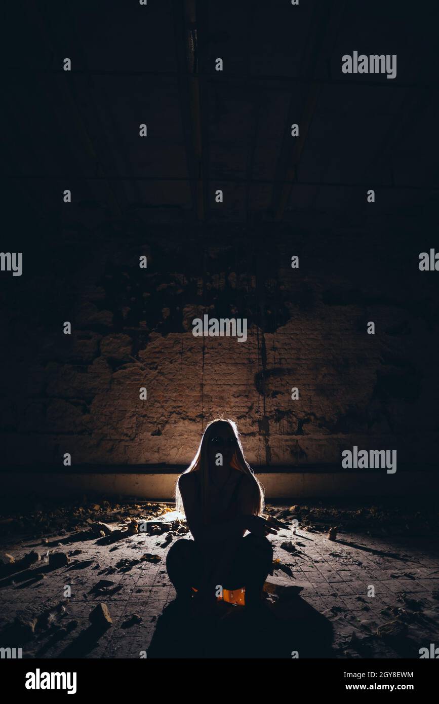 Scary woman silhouette hi-res stock photography and images - Alamy