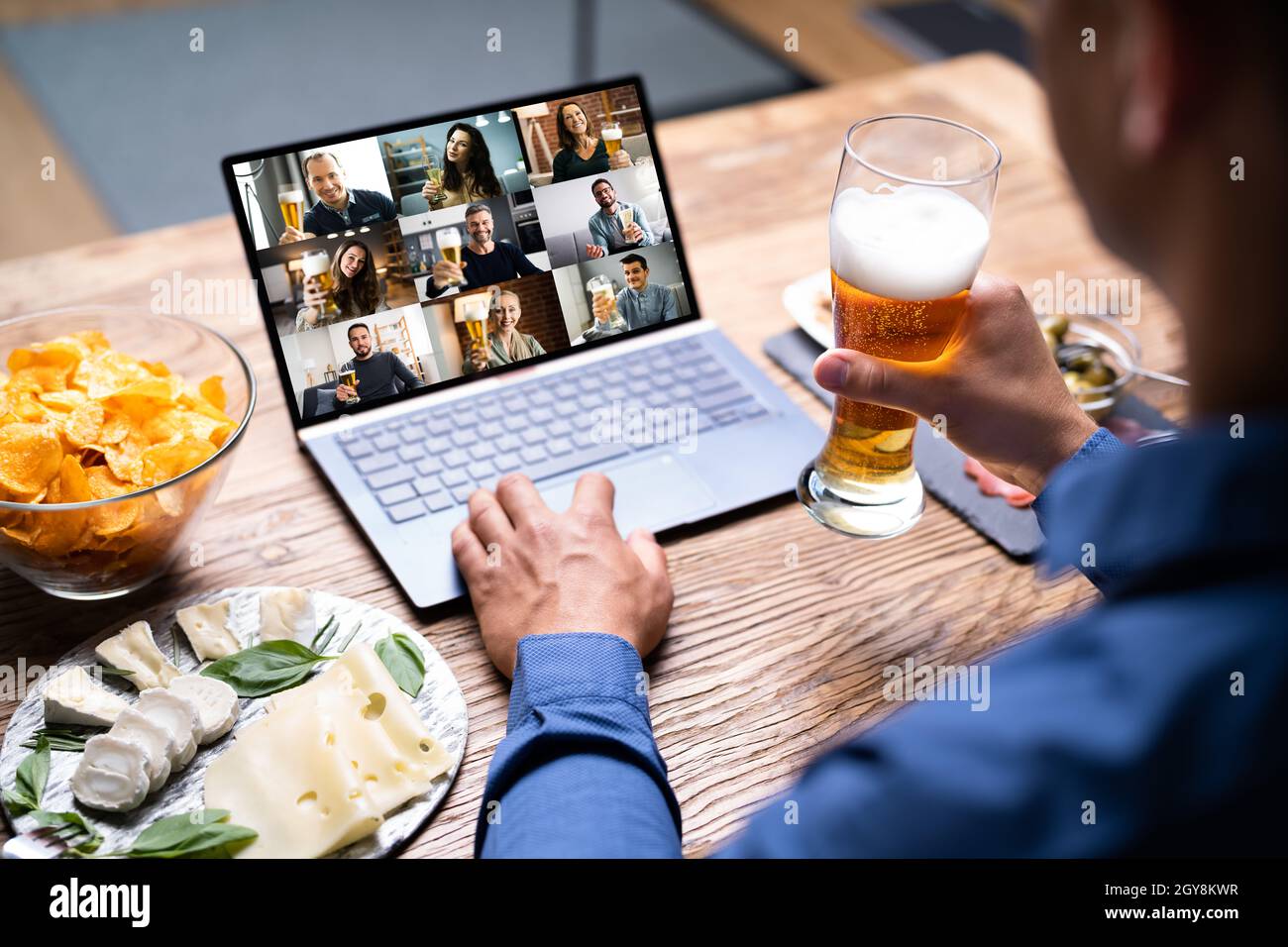 Online Virtual Beer Drinking And Tasting Event Stock Photo - Alamy
