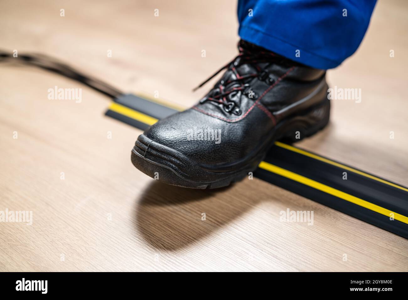 Cable Bridge For Trip And Fall Wire Cable Accident Injury Prevention ...