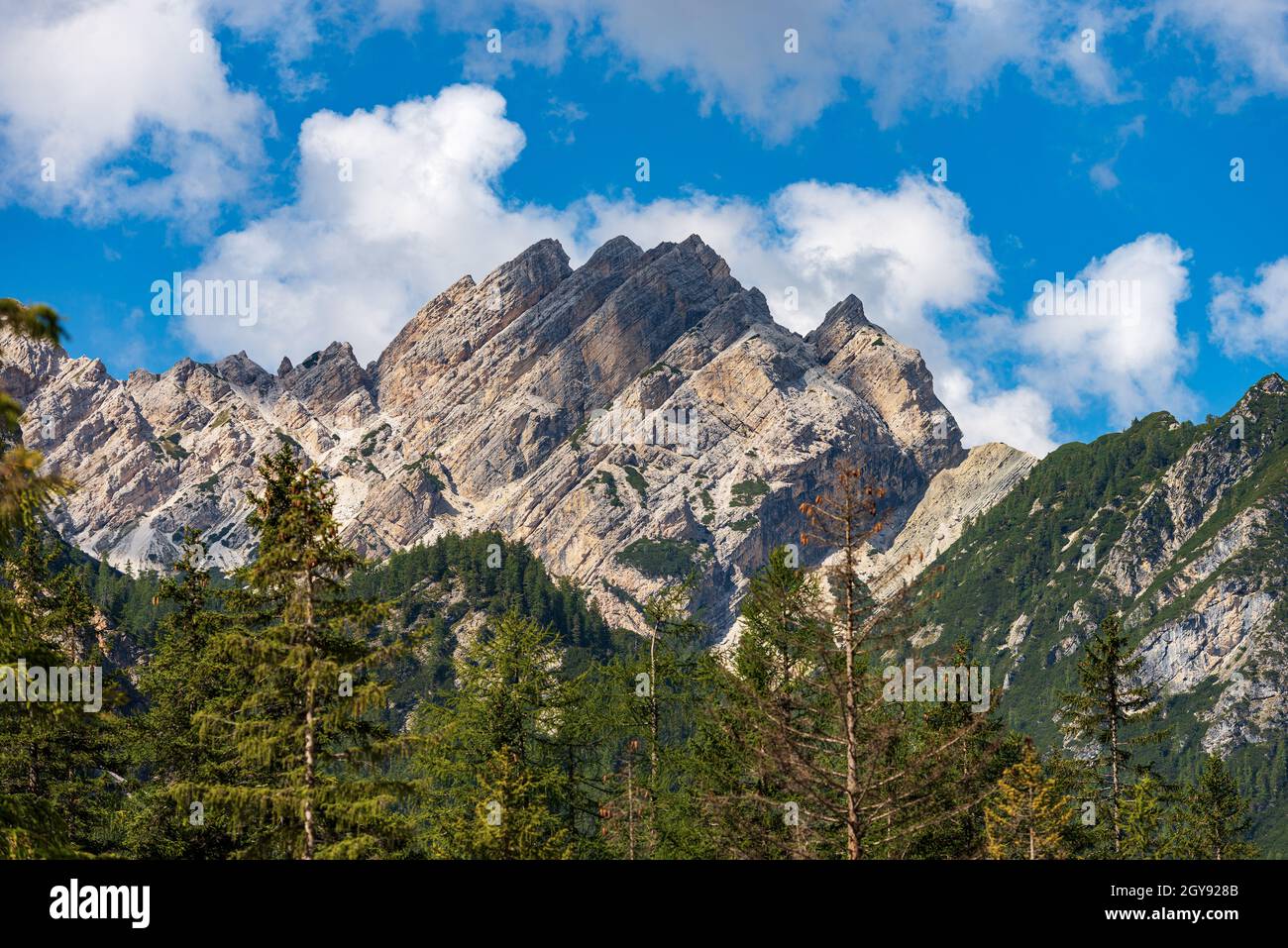 Croda del becco hi-res stock photography and images - Alamy