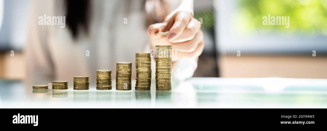 Business Woman Salary Increase And Money Investment Stock Photo - Alamy