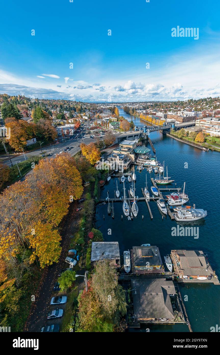 A view of the marina and Fremont Drawbridge from the Aurora Bridge ...