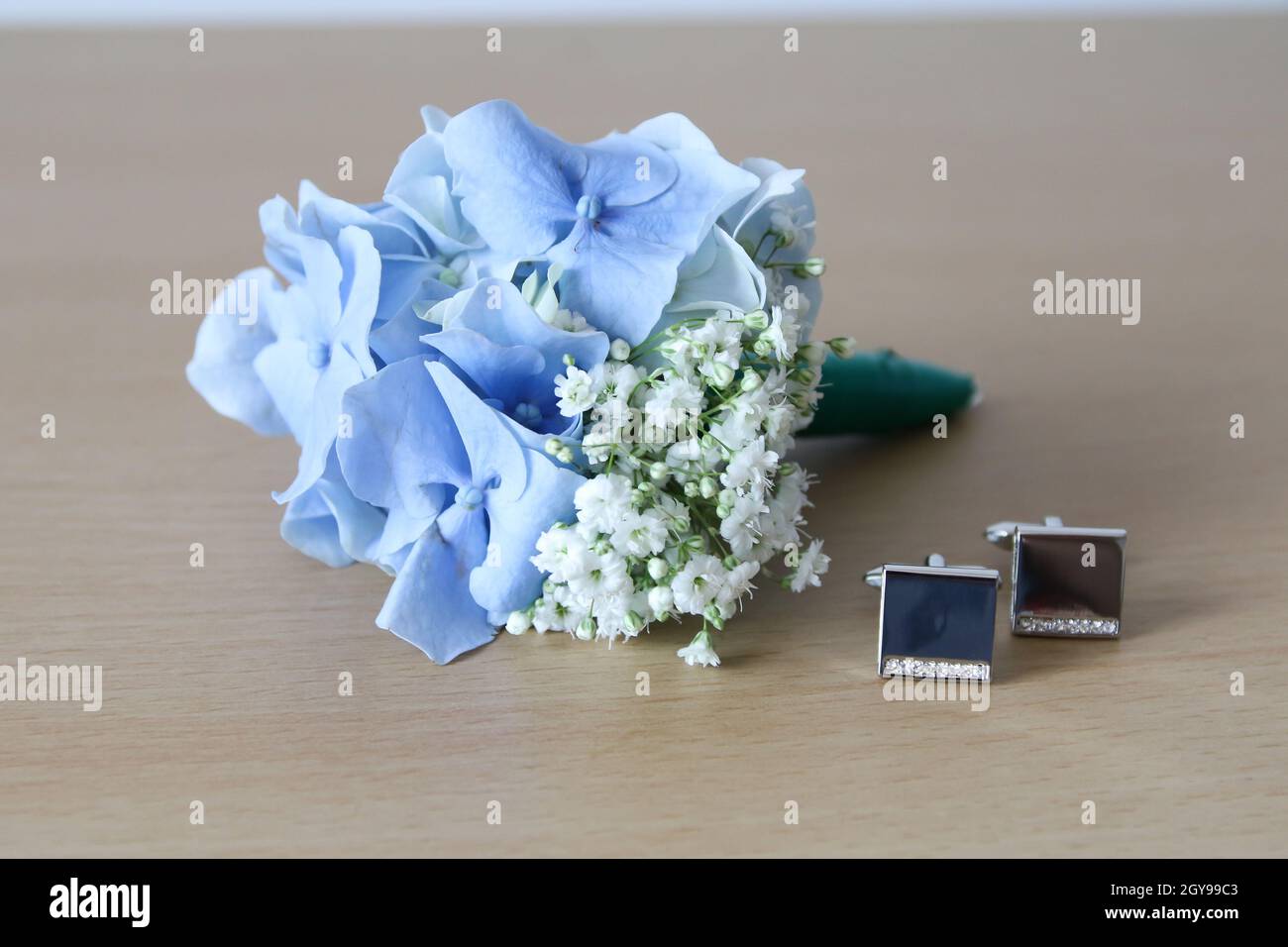 flower bouquet arrangements for wedding reception Stock Photo - Alamy
