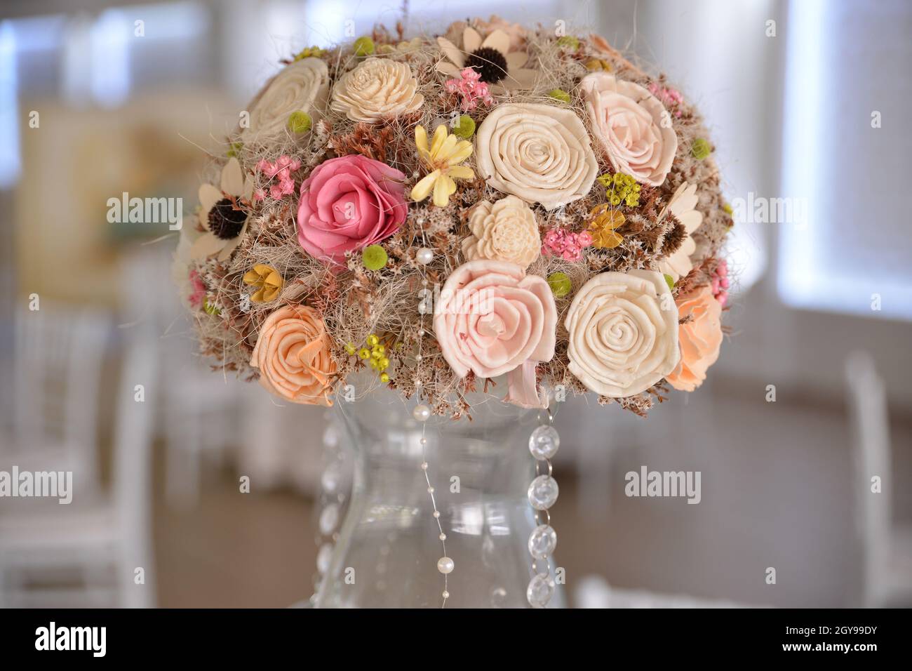 flower bouquet arrangements for wedding reception Stock Photo - Alamy