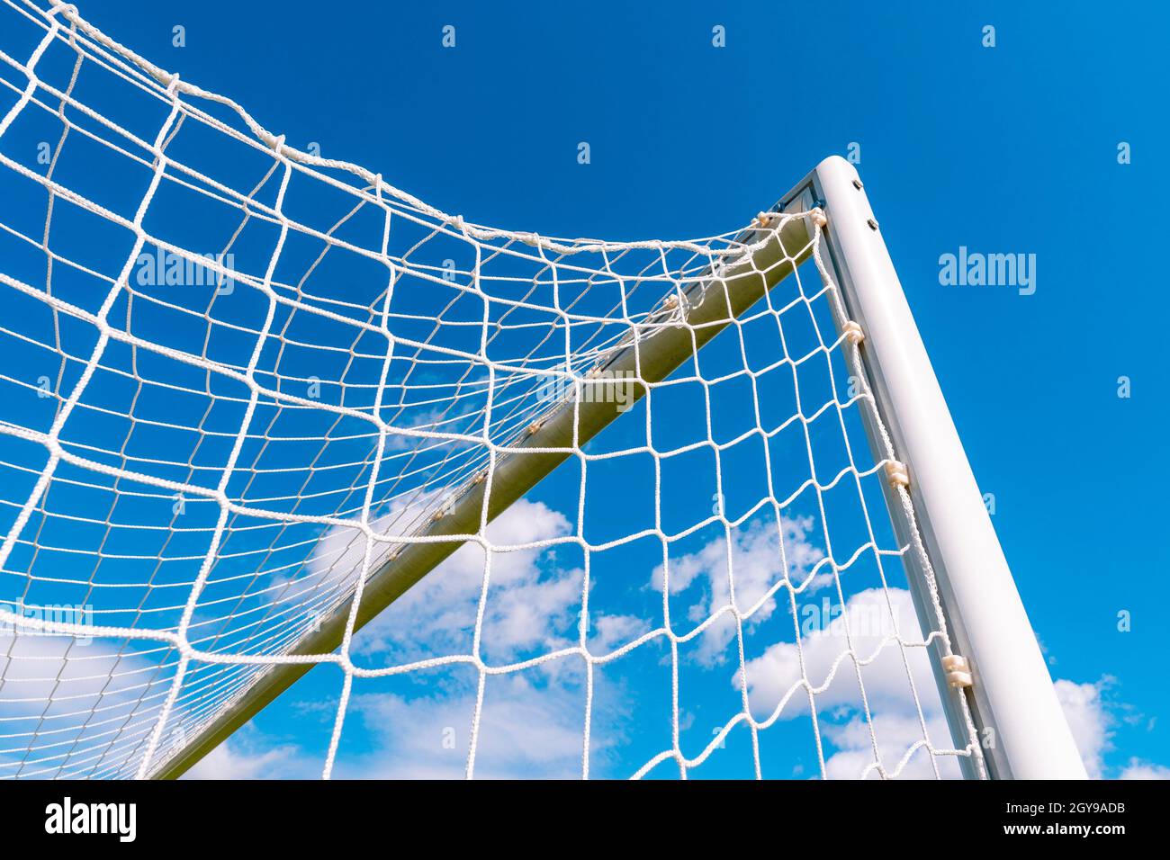 Side netting football goal hi-res stock photography and images - Alamy