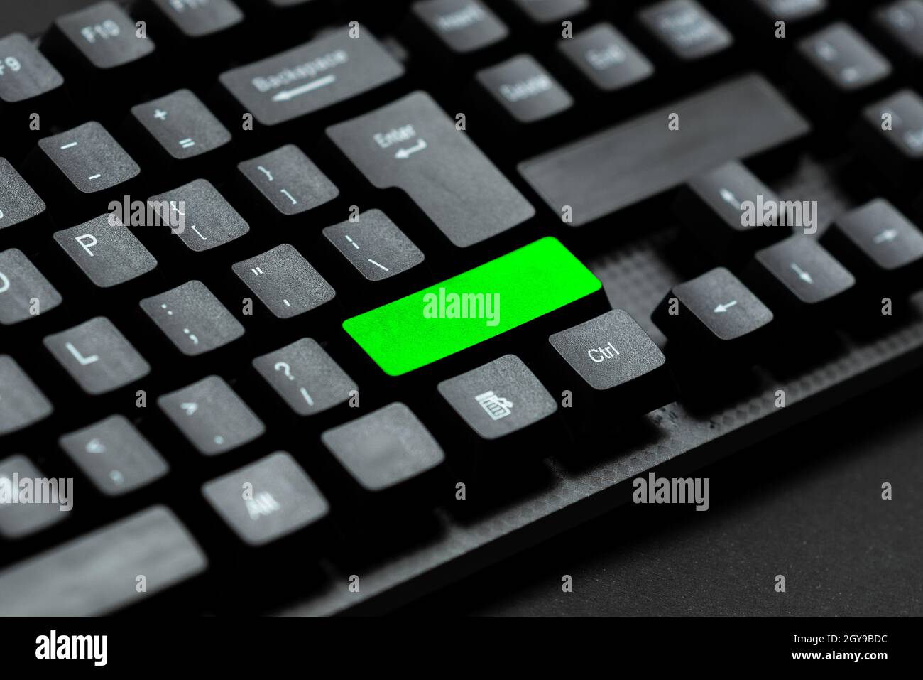 Offering Speed Typing Lessons And Tips, Improving Keyboard Accuracy ...